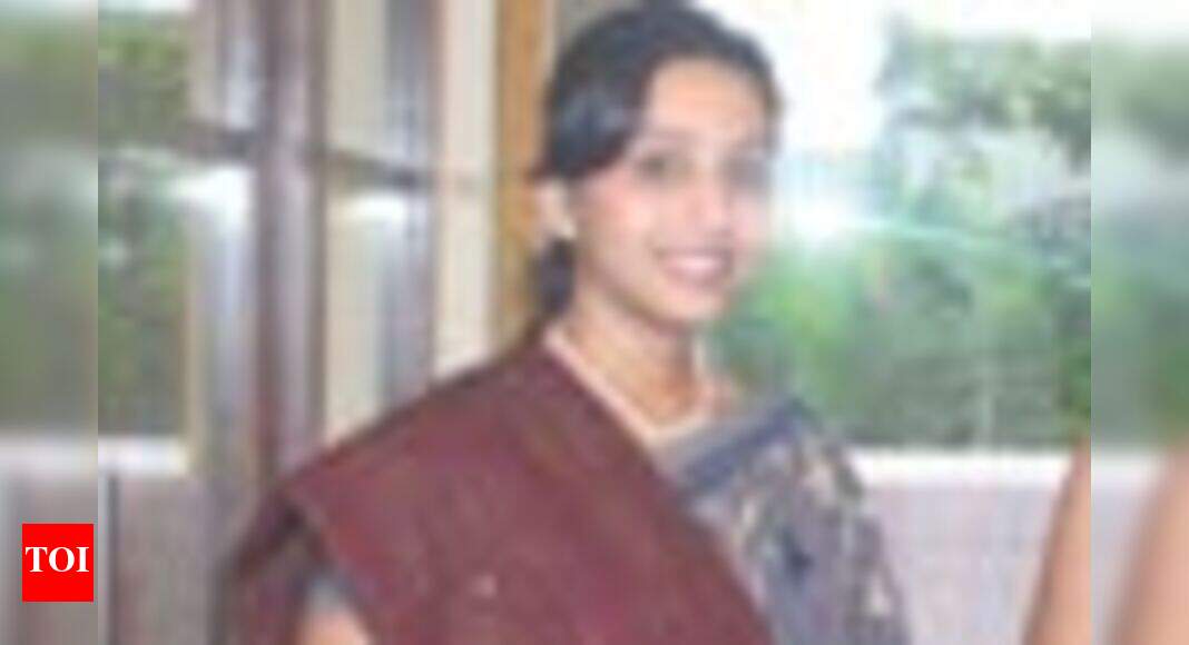 Meera Godbole's book reading session | Events Movie News - Times of India