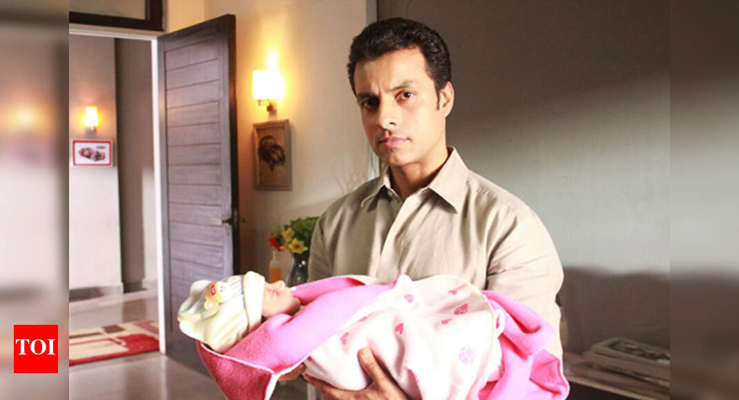 Nakul Vaid returns to TV with Bhakti Mein Shakti - Times of India