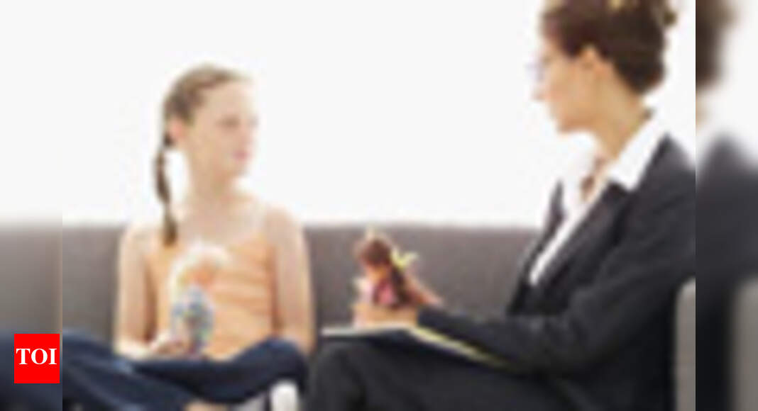 Western parents more dominating - Times of India