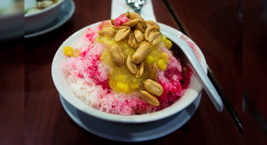 Ais kacang to fried choco bars: You gotta try these desserts! – Food ...