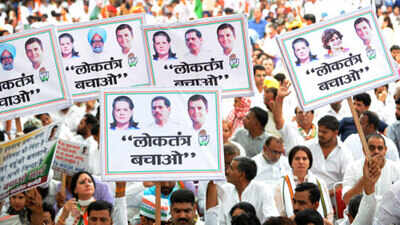 Robert Vadra pops up in Congress's protest posters | India News - Times ...