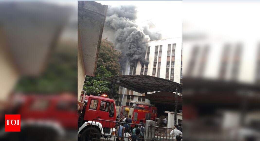 Surat textile market sees major fire | Surat News - Times of India