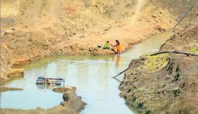 In dry Latur, villagers revive a dead river | Aurangabad News - Times ...