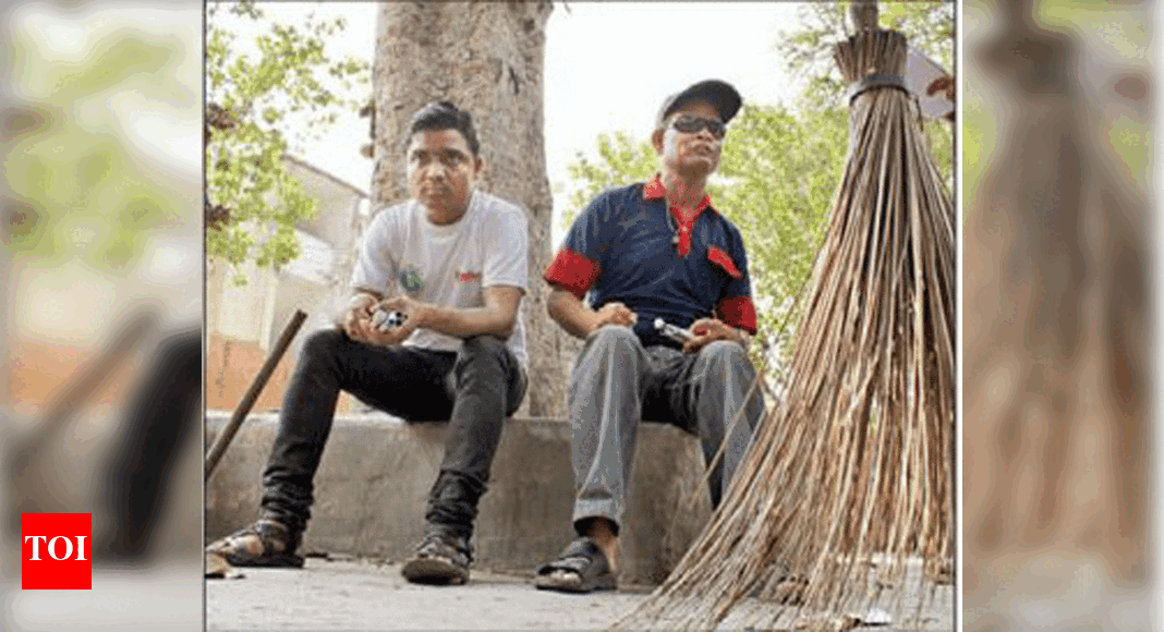 Hired for technical work, railways turns them into sweepers | Delhi ...