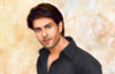 Harman turns 19... uh, 29... today! | Hindi Movie News - Times of India