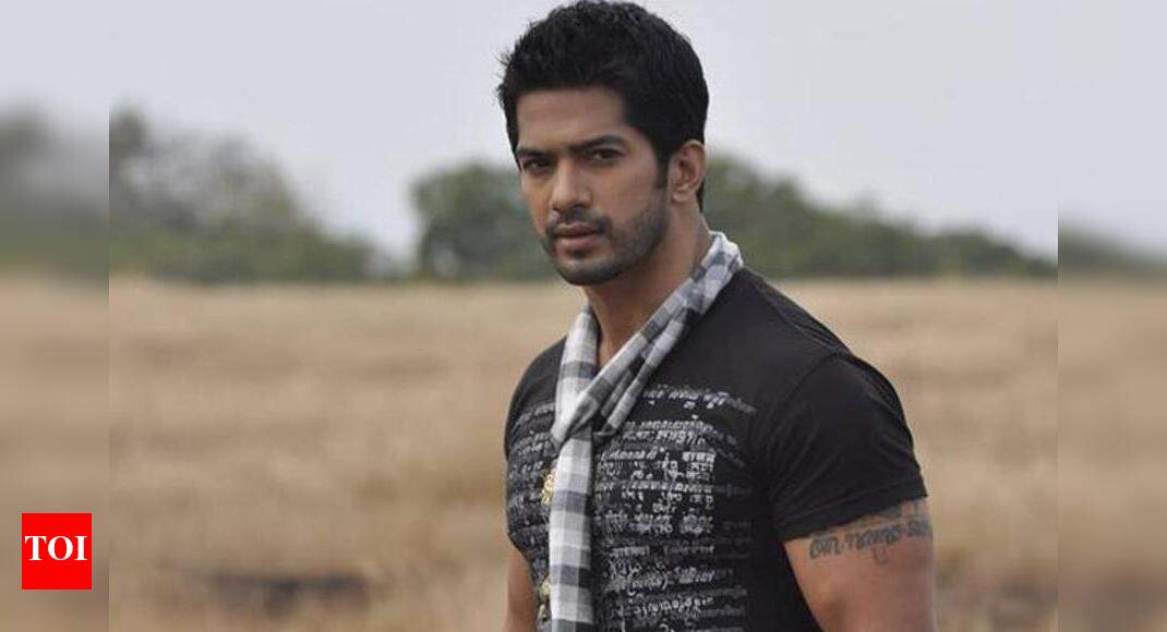 This is how Amit Tandon reacted to hate messages! - Times of India