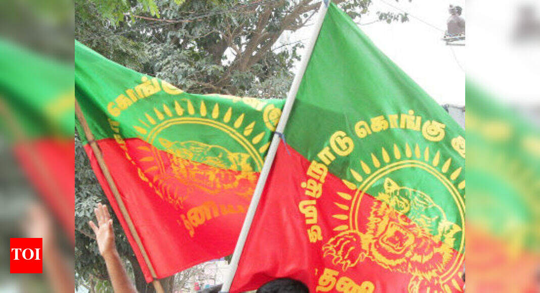 Official forced to remove shirt resembling AIADMK flag - Times of India