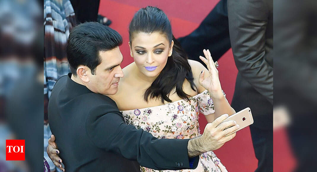 Omung Kumar wanted a mature actress to play Dalbir Kaur's role in ...