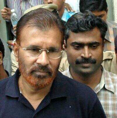 D G Vanzara to be felicitated in Vadodara | Vadodara News - Times of India