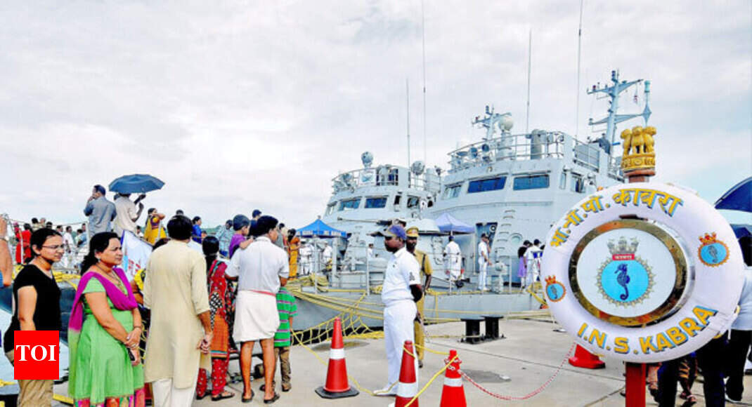 Jawan found dead with gunshot wounds at Kochi naval base | Kochi News ...