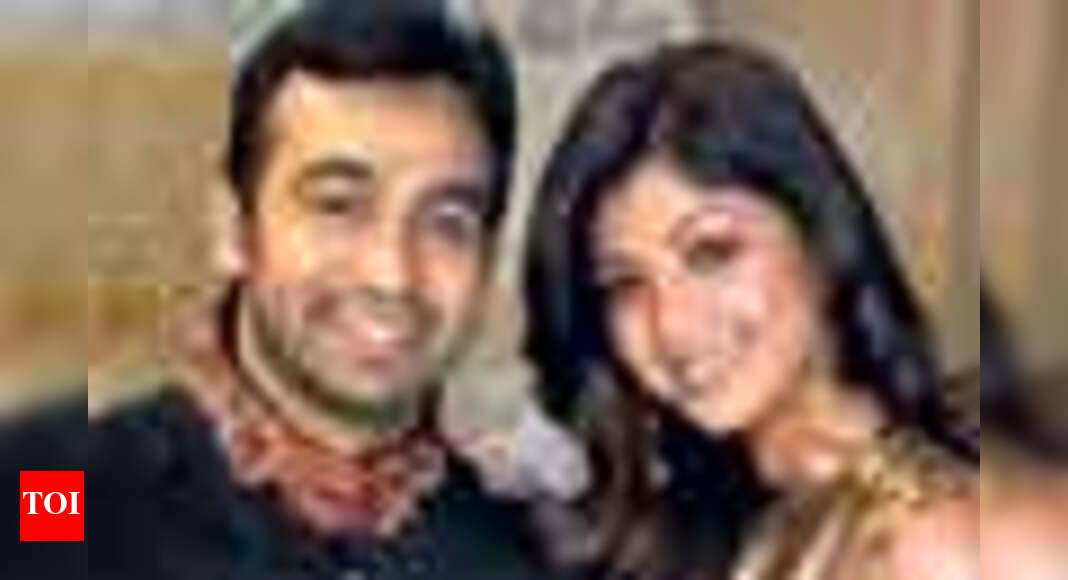 Shilpa-Raj to move near Bachchans | Hindi Movie News - Times of India