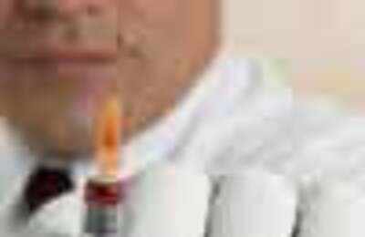 Ways to ease needle pain - Times of India