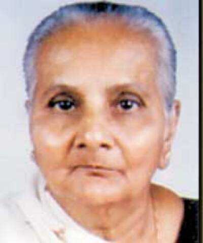 SMT. SUREKHA SHIRISH YAJNIK - Times of India