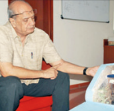 At 74, this scientist is on a green mission | Vadodara News - Times of ...