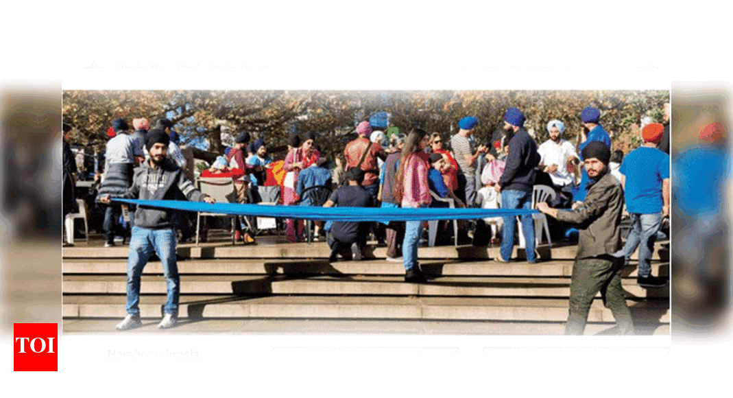 A rainbow of turbans in Auckland - Times of India