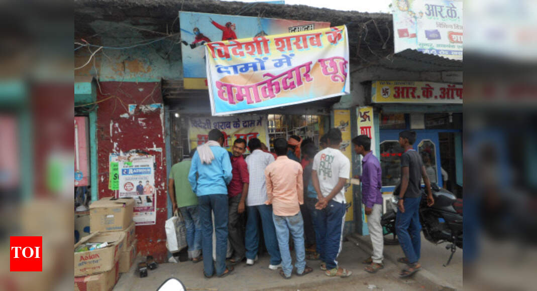 NHAI to block access to booze shops on highways | India News - Times of ...