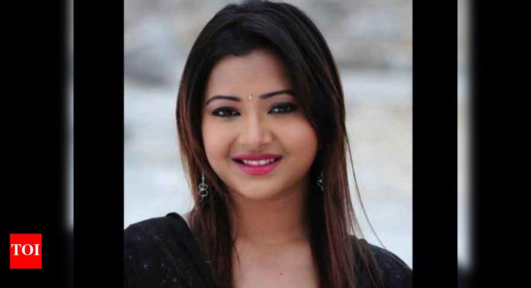 Shweta Basu Prasad bags role in Varun Dhawan-Alia Bhatt starrer | Hindi ...