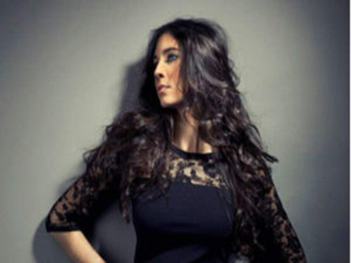 Anabel Delgado Torres crowned Miss International Spain 2016