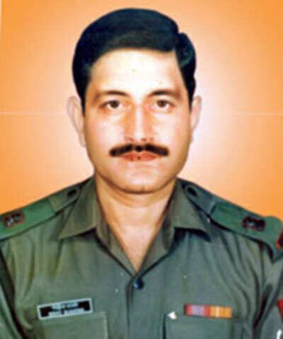 Major Rohit Sharma Shaurya Chakra (P) - Times of India