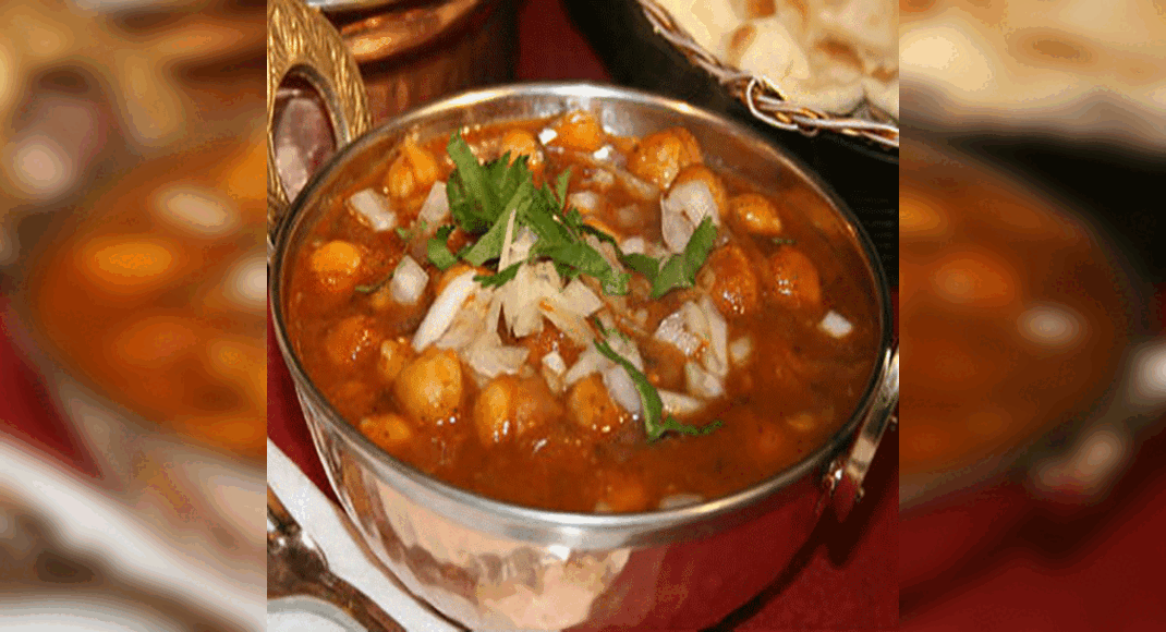 Amritsari Chole Recipe: How to Make Amritsari Chole at Home