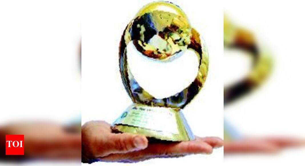Essar School wins football tourney | Surat News - Times of India