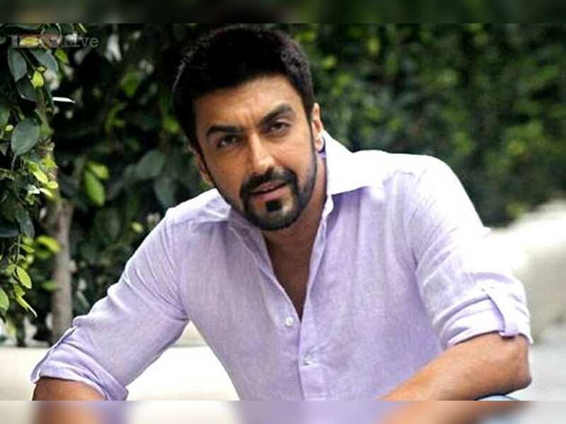 Ashish Chowdhry's beard tale; gears up for shoot - Times of India