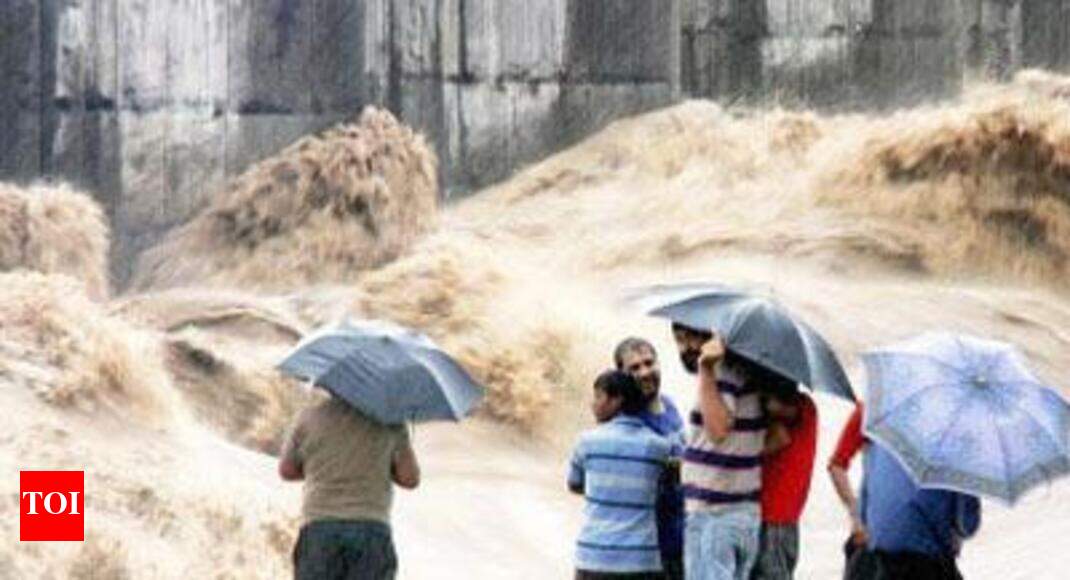 Two houses washed away in flash flood | Coimbatore News - Times of India