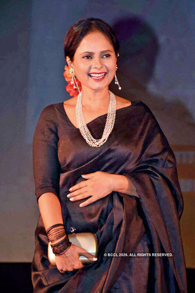 Sadiya Siddiqui Photos | Sadiya Siddiqui Images | Sadiya Siddiqui ...