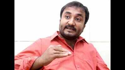 Harvard-backed portal woos Super 30 founder | Patna News - Times of India