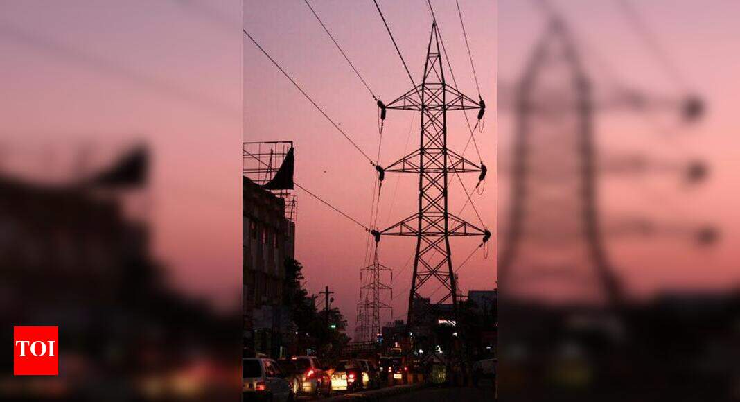 Maharashtra electricity dept repairs 15 transformers to restore supply ...