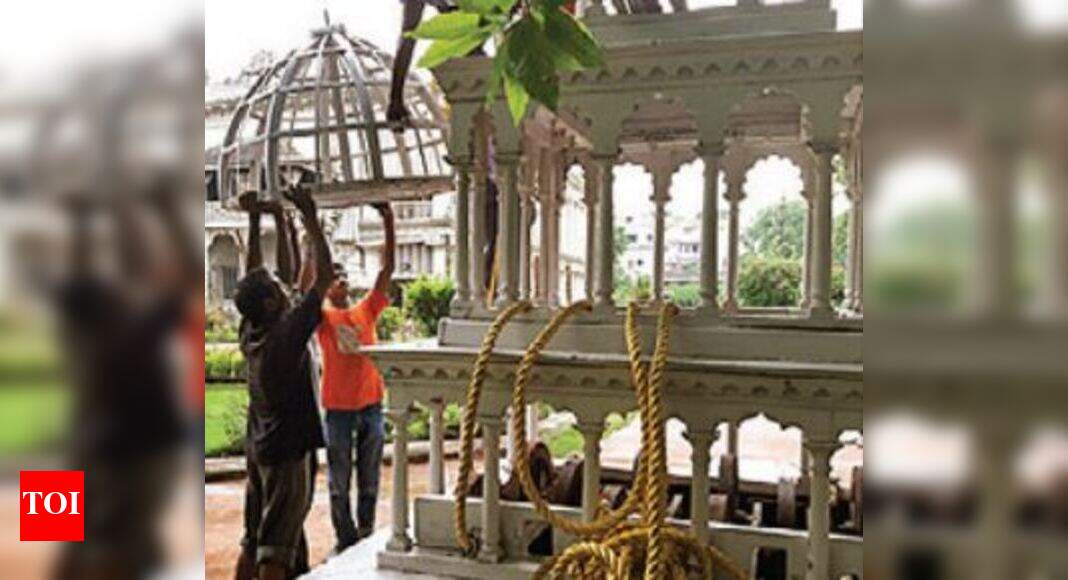 Kolkata's Marble Palace mosque run by trust dedicated to Jagannath ...