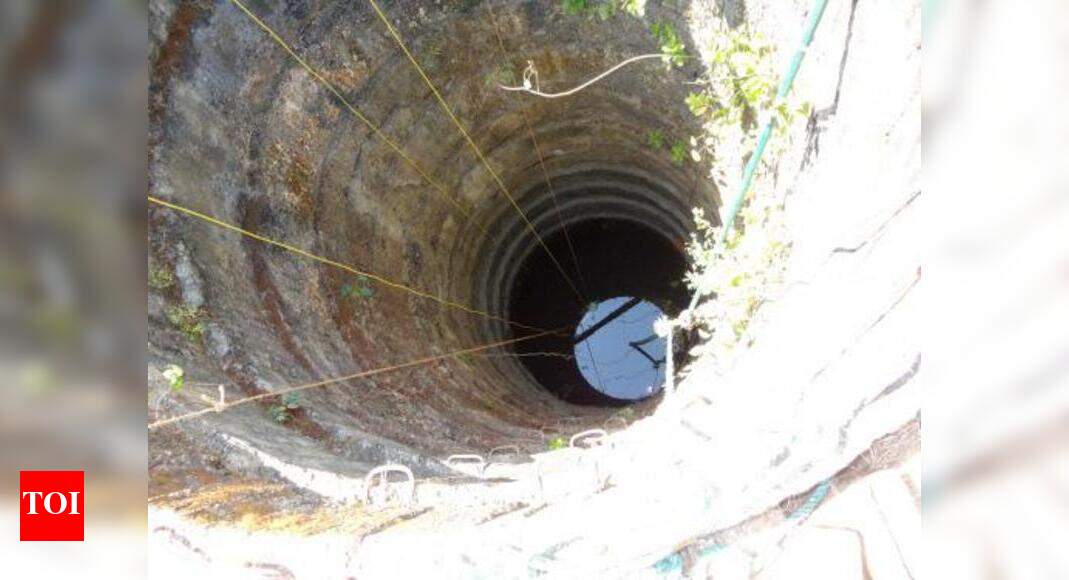 5-day old girl thrown in 50-foot deep well rescued by cop | Agra News ...