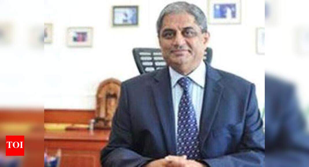 HDFC Bank's Aditya Puri named best banking CEO in Asia - Times of India