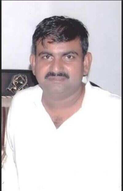 Jolt to Samajwadi Party as ex-Agra chief joins BJP | Agra News - Times ...