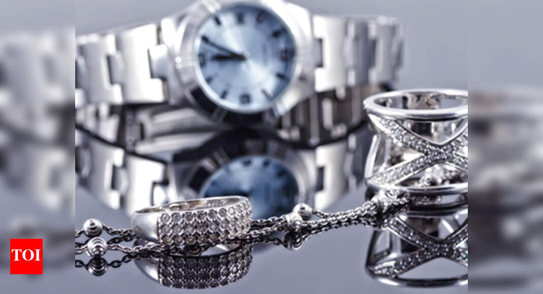 How to keep your jewellery sparkling in the monsoon - Times of India