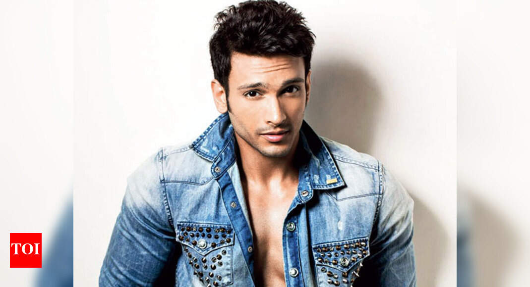 Khushank Arora in Santoshi Maa - Times of India