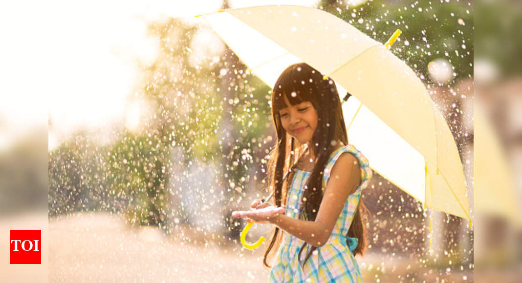 Here's how to enjoy a healthy monsoon - Times of India