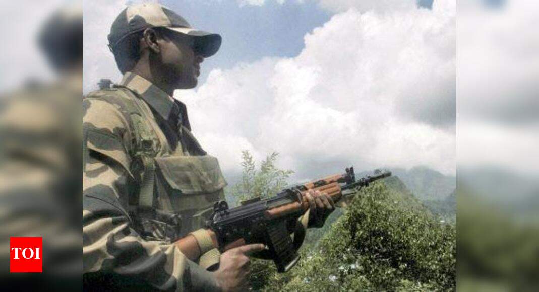 Injured CRPF jawan wants to return to Valley | Agra News - Times of India
