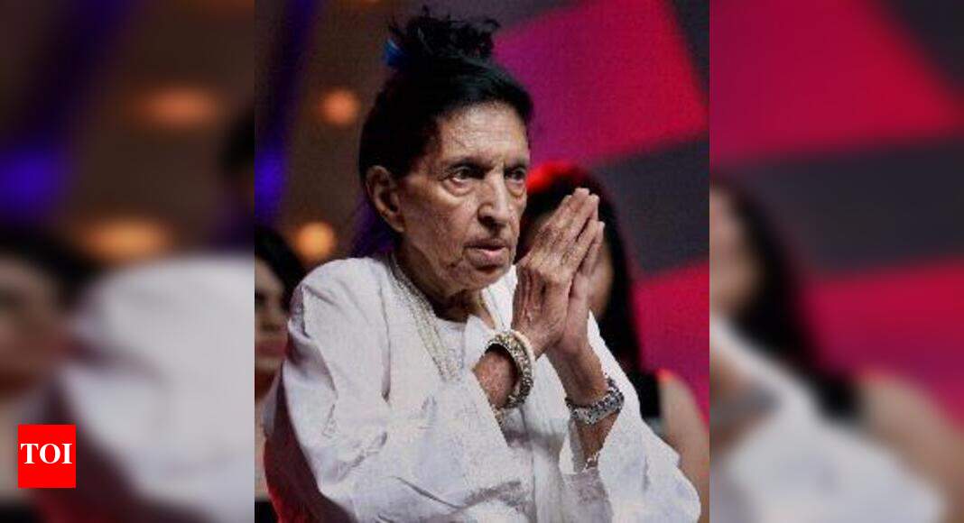 Legendary playback singer Mubarak Begum dies at 80 - Times of India