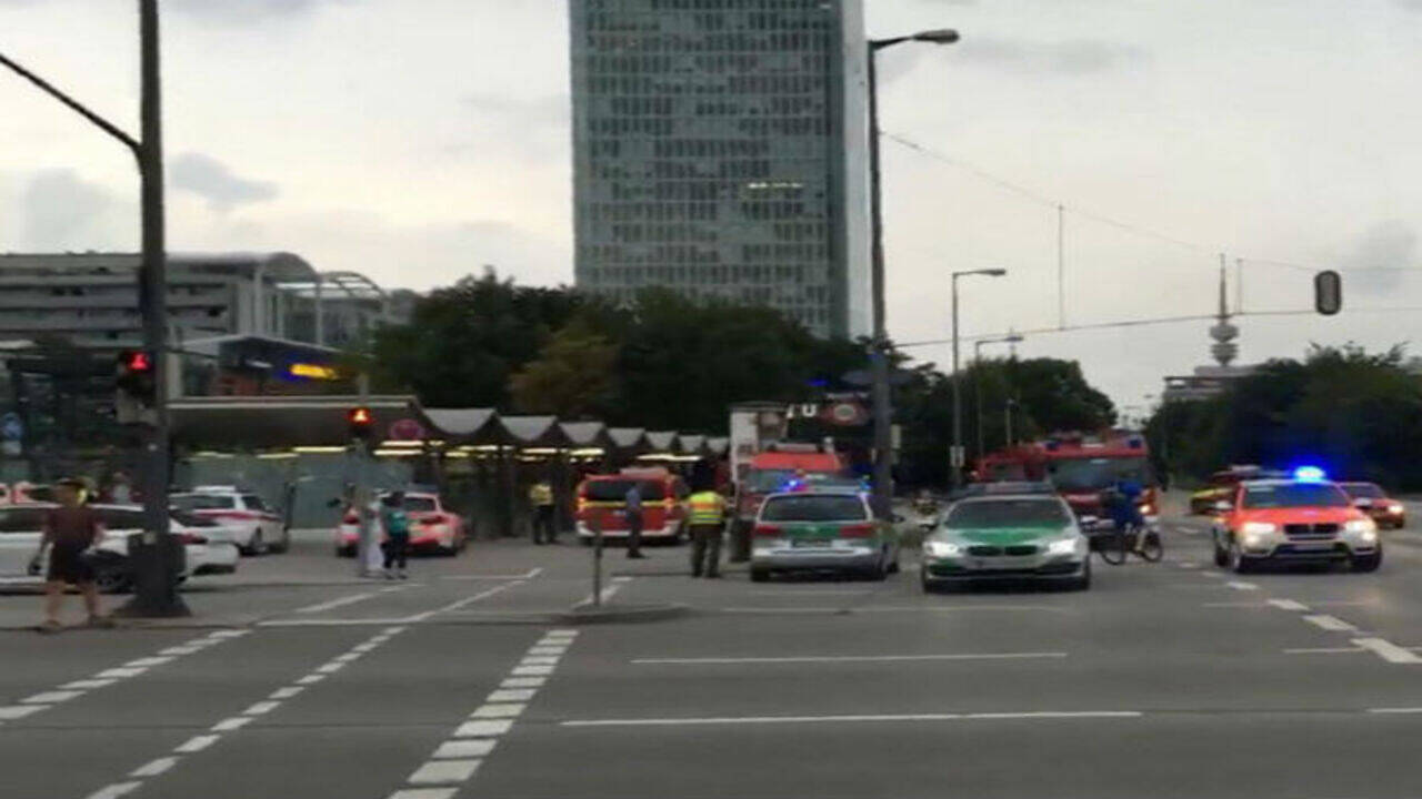 Shooting at shopping centre in Germany's Munich, multiple deaths feared ...