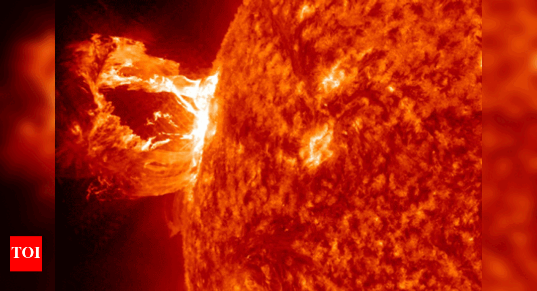 Solar flares: Experts rely on wave - Times of India