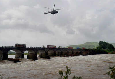 'Bund was unable to hold water' | Thane News - Times of India