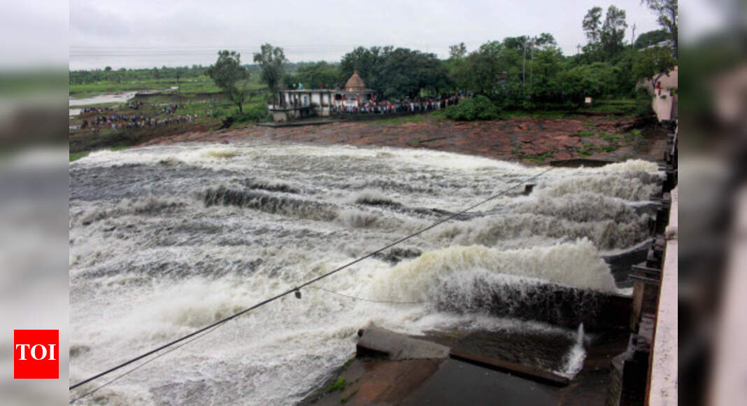 Kaliasot, Bhadbhada opened to stem inundation | Bhopal News - Times of ...