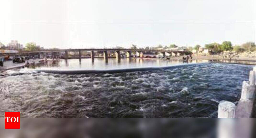 Flood-hit families struggling to rebuild homes | Nashik News - Times of ...