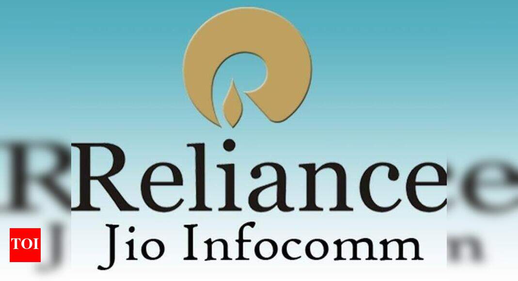 Reliance Jio hits back at top telecom companies - Times of India