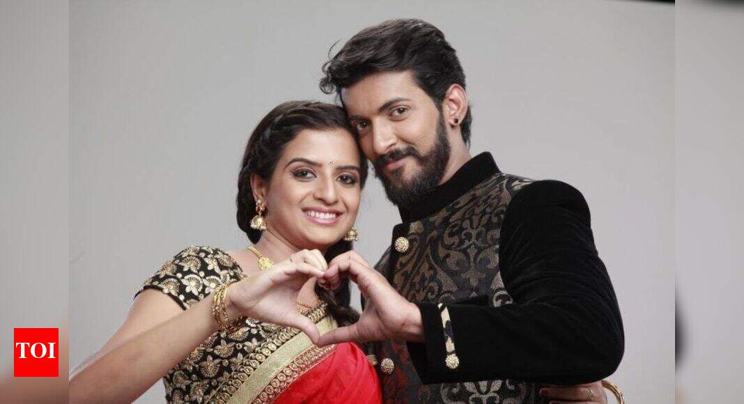 Watch Just Math Mathalli from Independence Day - Times of India