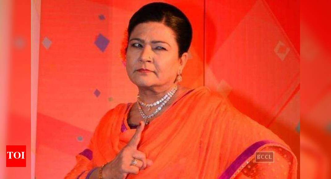 Shahnaz Rizwan aka Mrs Bhalla of Ye Hai Mohabbatein leaves India ...