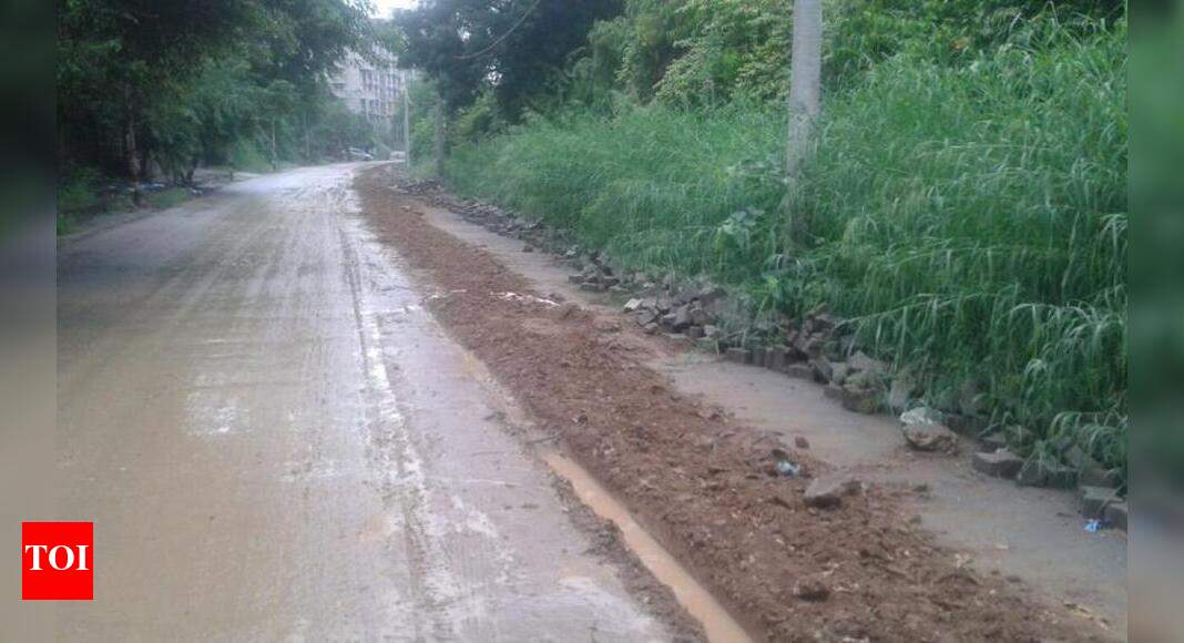 Dwarka Sec 4 trench filled up in two days - Times of India