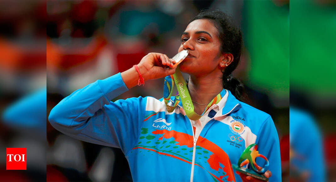 PV Sindhu creates history, wins silver medal in Olympics | Rio 2016 ...