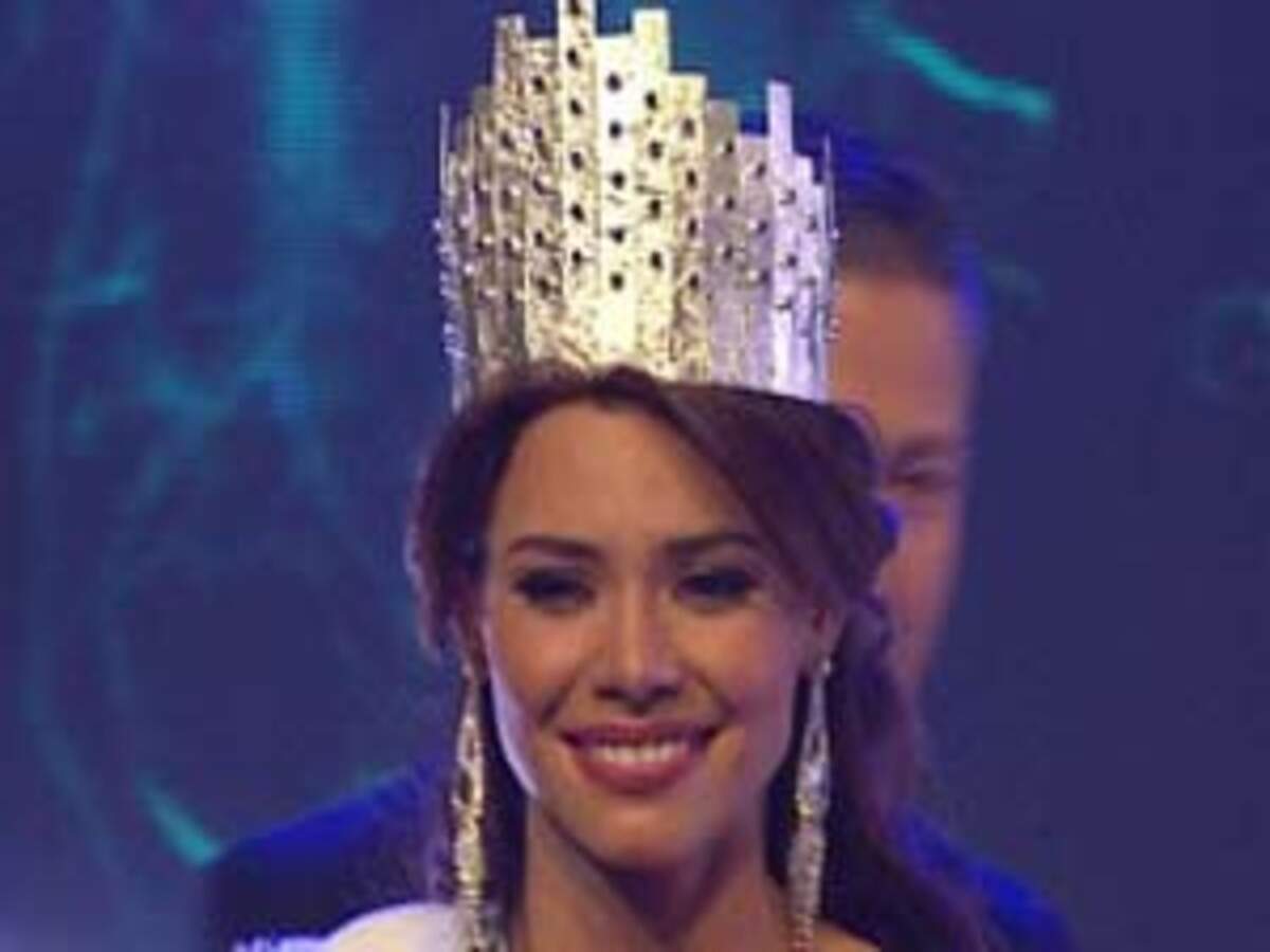 Carolina Rodríguez Castro crowned as Miss Costa Rica 2016